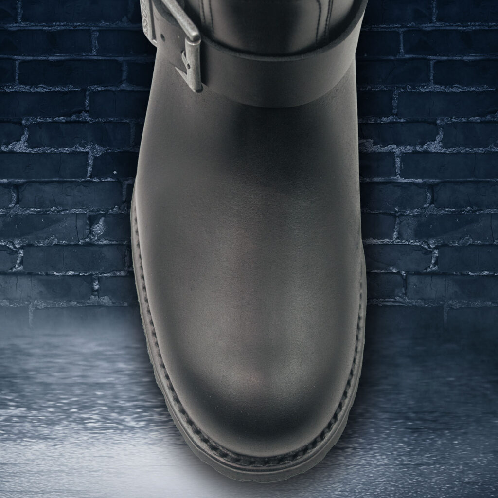 Embossy 16 Inch Engineer Boot Regular Calf - BootWerks